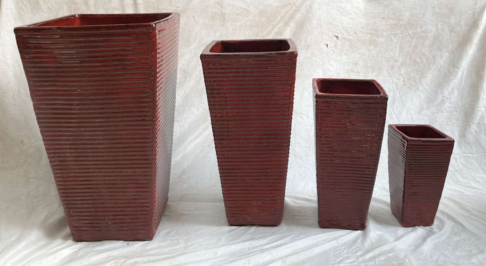 Shop Modern Red Square Ceramic Planter Pots - Set of 4 | Indoor/Outdoor ...