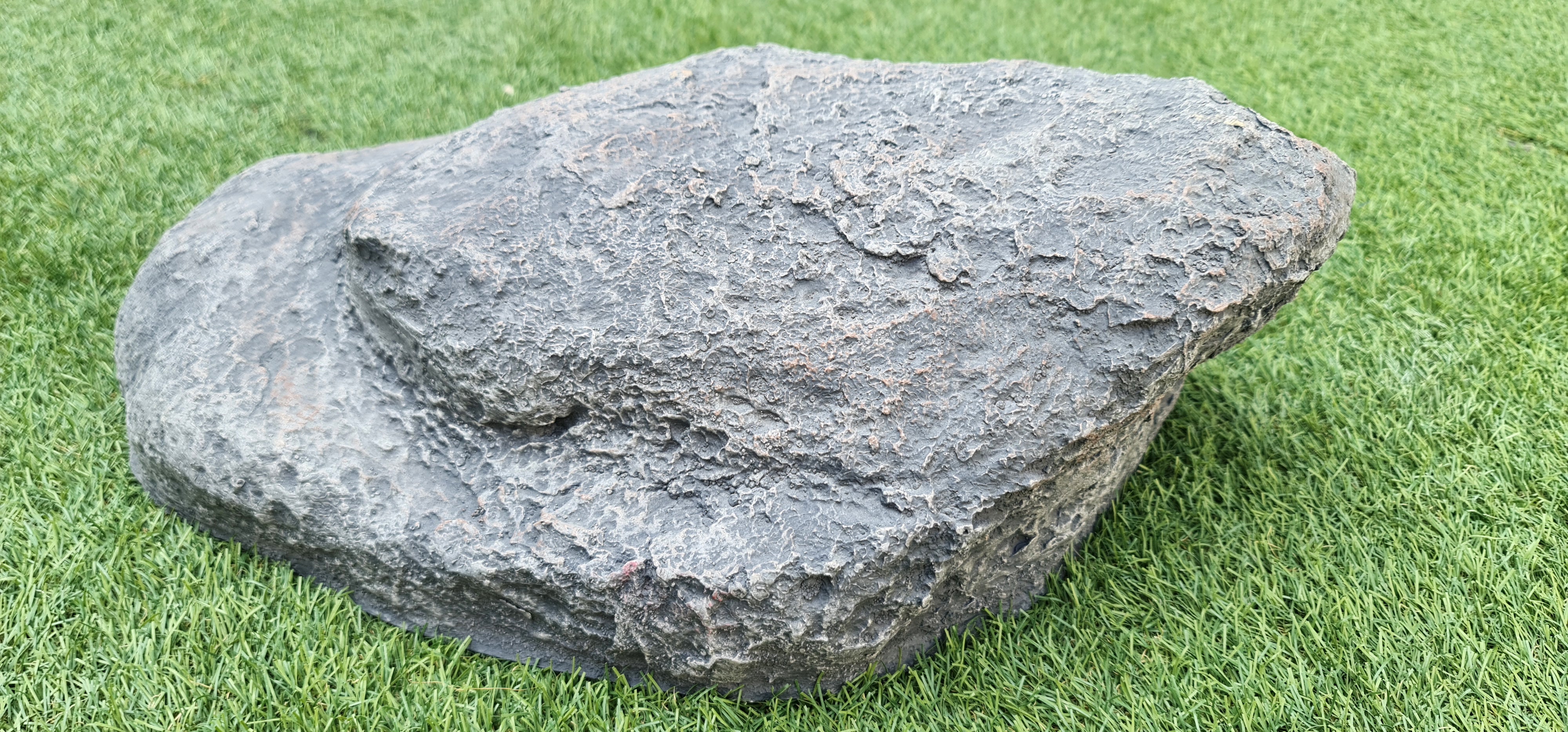 Crown Rock – ChhajedGarden.com