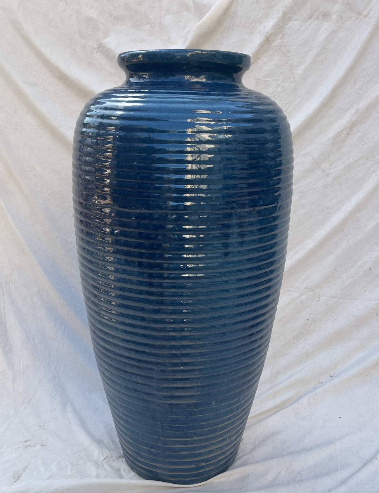 Buy Blue Chun Ceramic Fountain | Large Outdoor Ceramic Planter ...