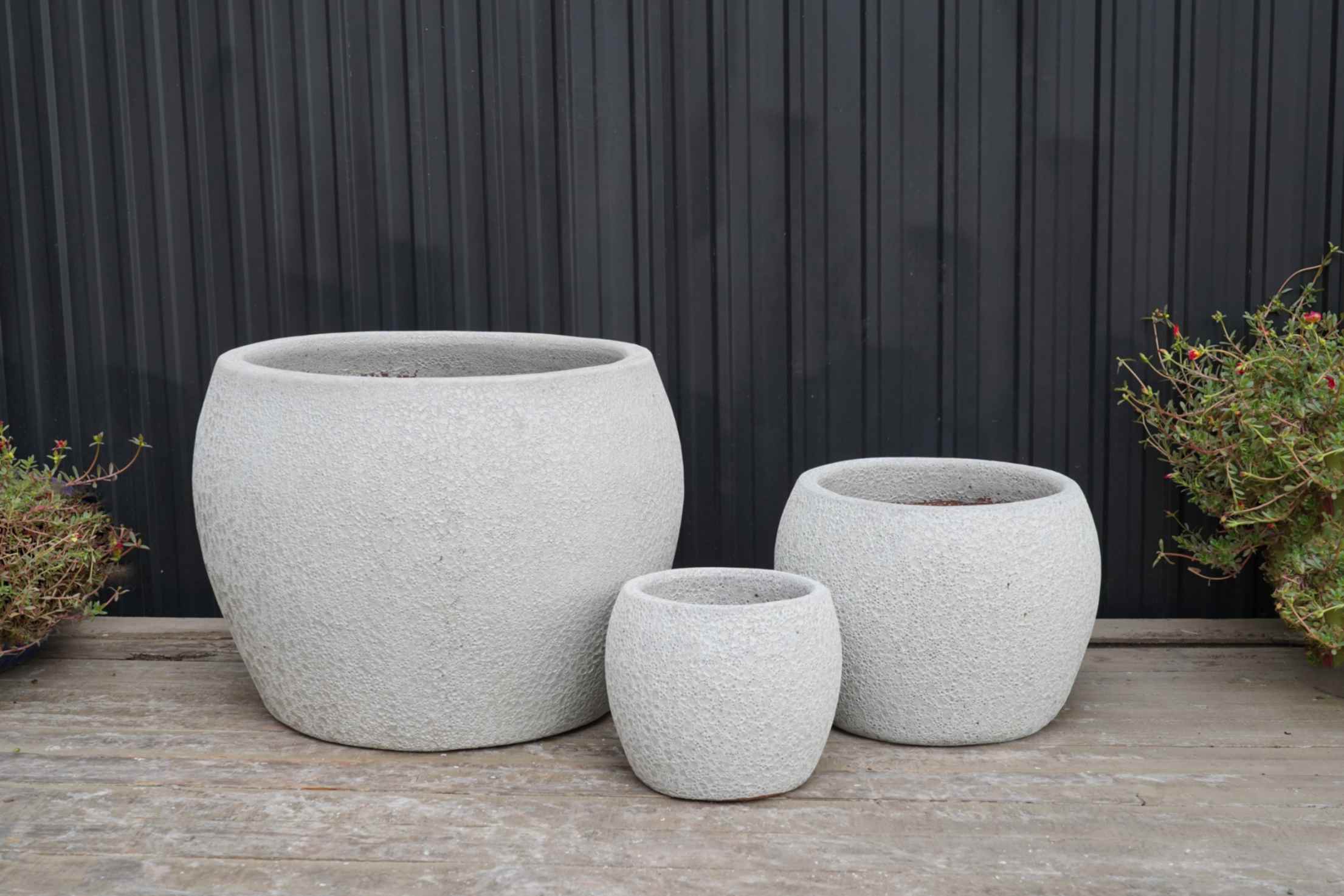 Round White Textured Ceramic Planters - Modern Indoor/Outdoor Garden ...