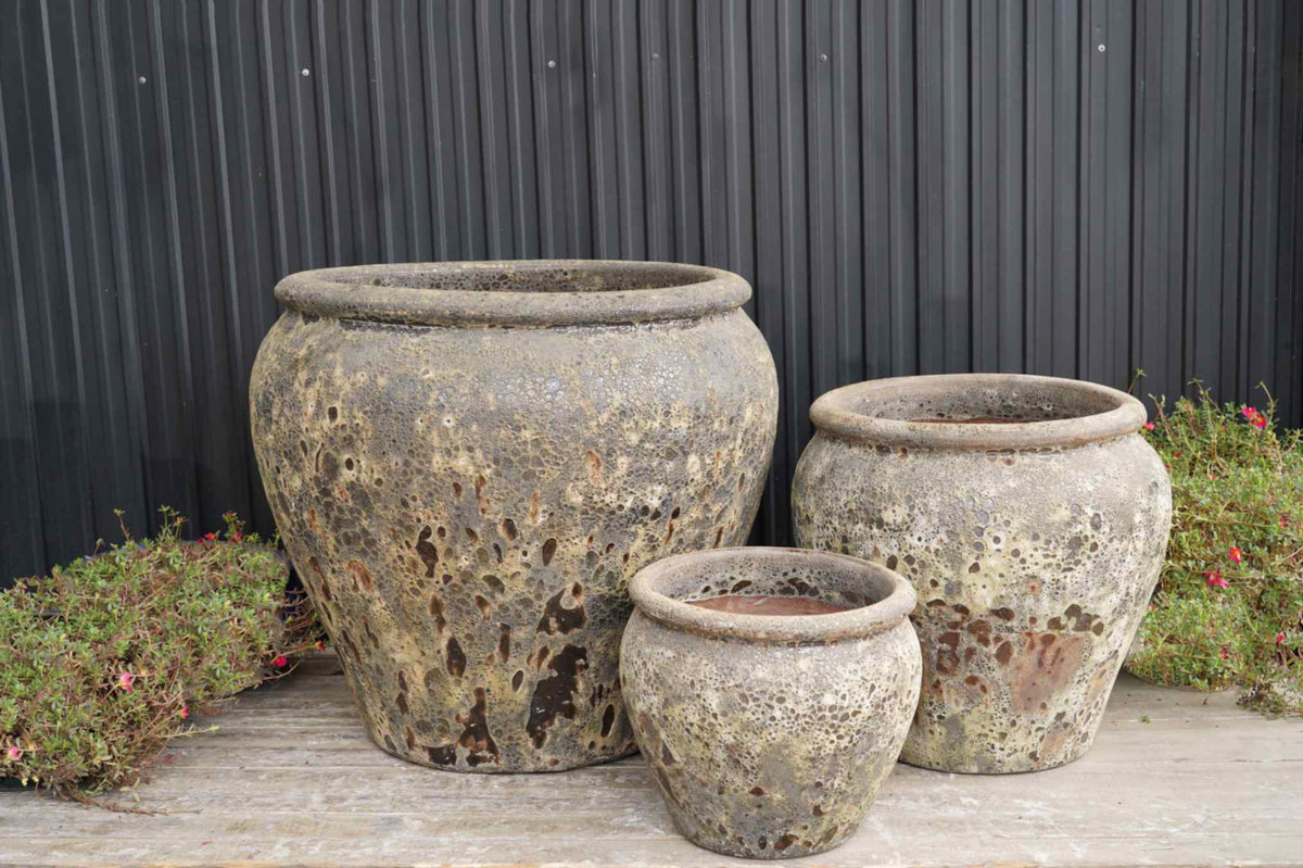 Rustic Large Round Ceramic Pots with Weathered Stone Finish ...